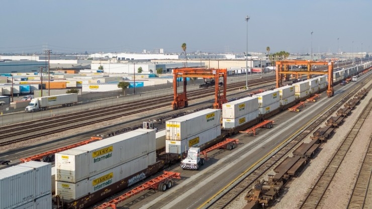 Union Pacific & Norfolk Southern $85 billion deal has intermodal shippers rethinking their ...